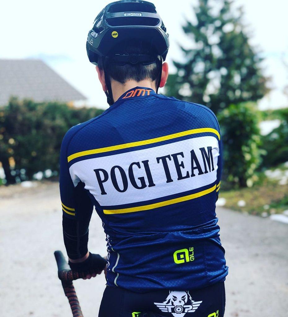 Equipa de jovens talentos de Pogacar com apoio dos EAU