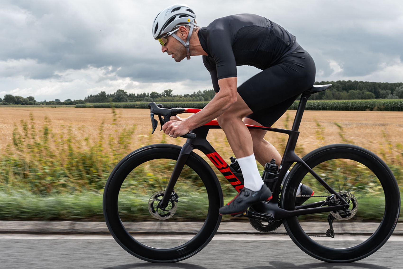 Bike Check: BMC Teammachine R 01 LTD [com vídeo]