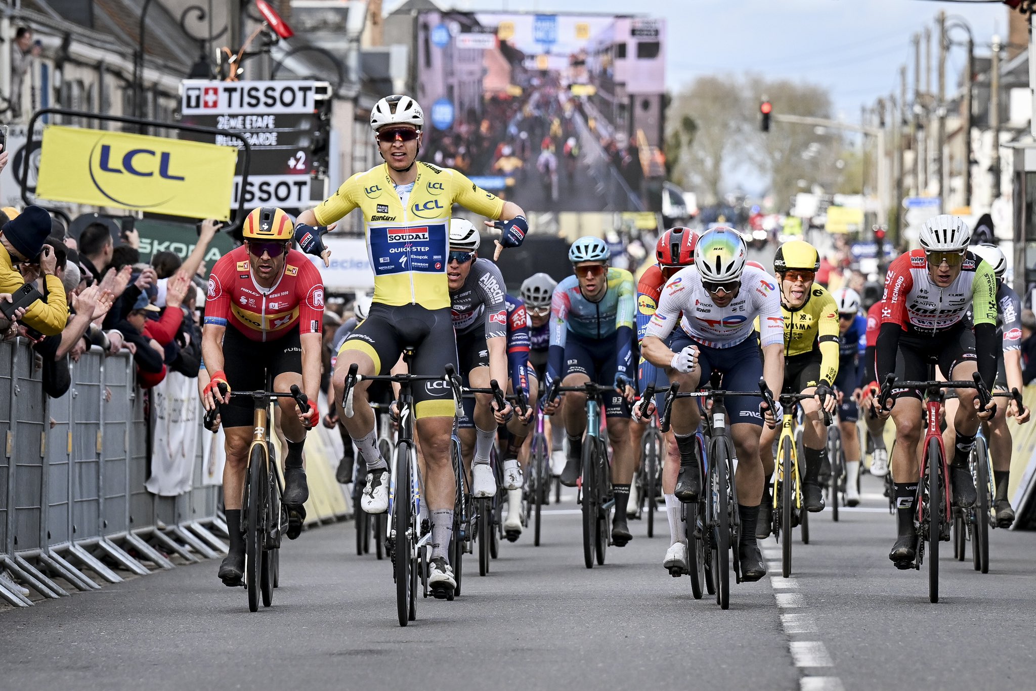Paris-Nice - 2ª etapa: Tim Merlier soma e segue! GoRide.pt
